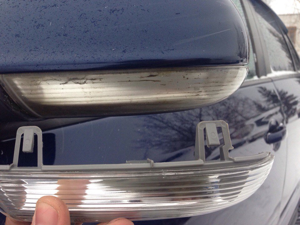 Повторители поворота зеркал — Volkswagen Jetta V, 1,6 л, 2009 года ...