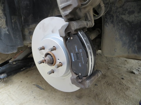 2376802 Комплект тормозных колодок. Передняя ось TEXTAR | Запчасти на DRIVE2