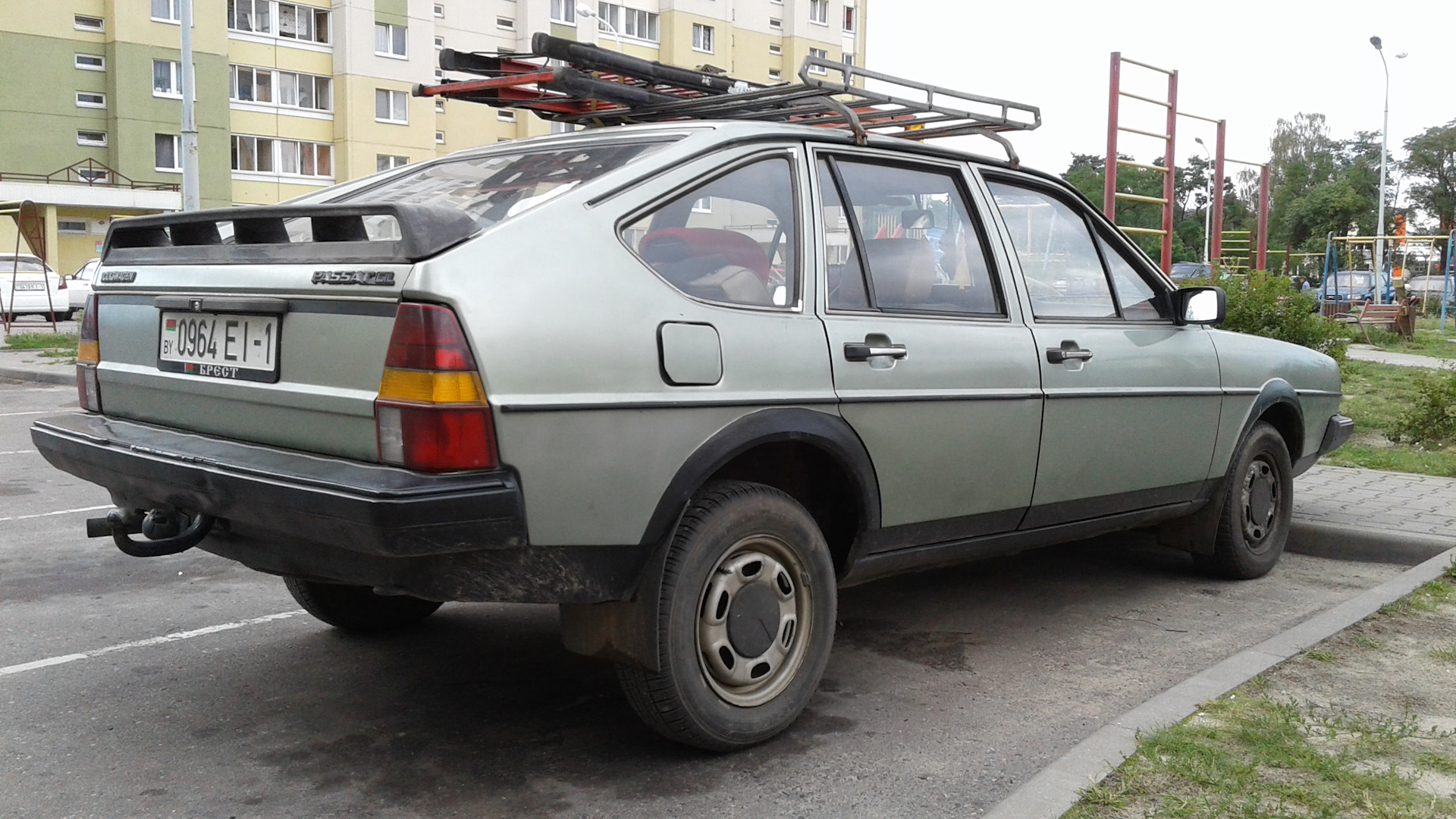 спойлер от Volkswagen Passat CARAT — Volkswagen Passat B2, 1,3 л, 1983 ...
