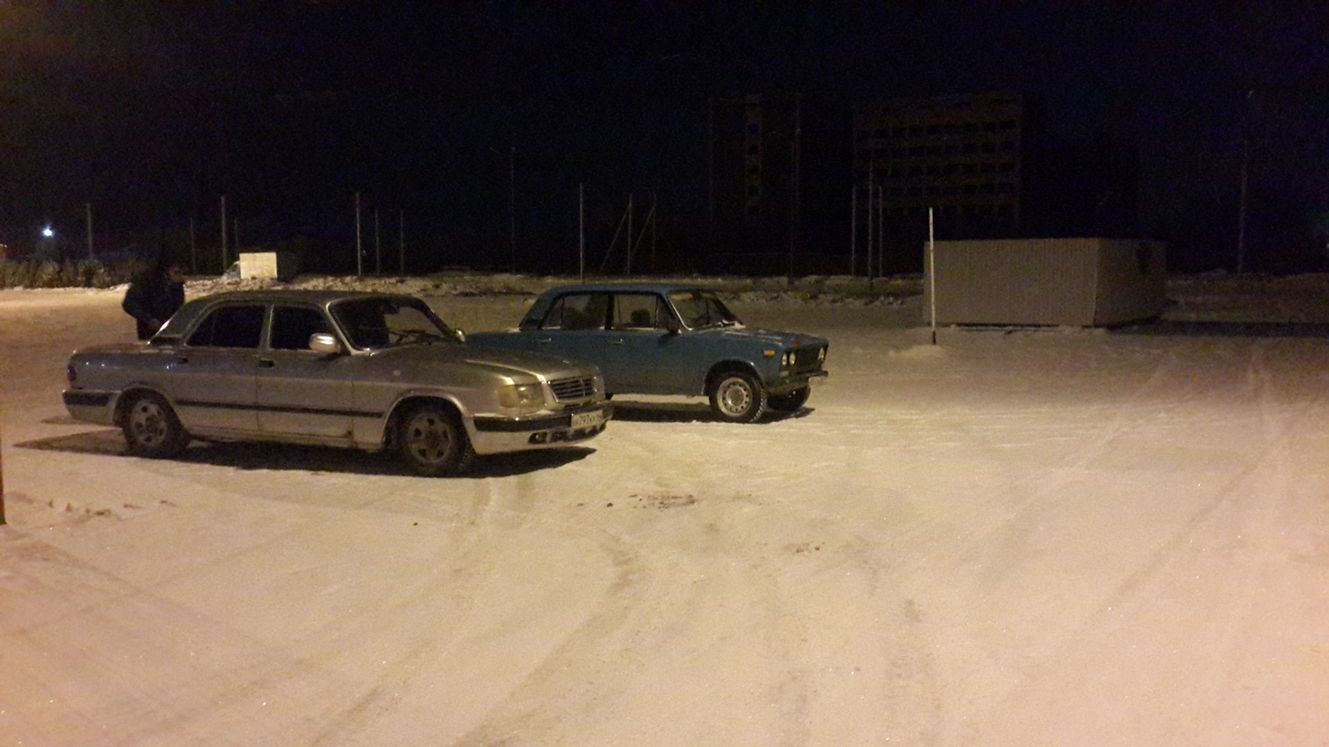 встретился мой бывший шист — ГАЗ 3110, 2,3 л, 2002 года | покатушки | DRIVE2