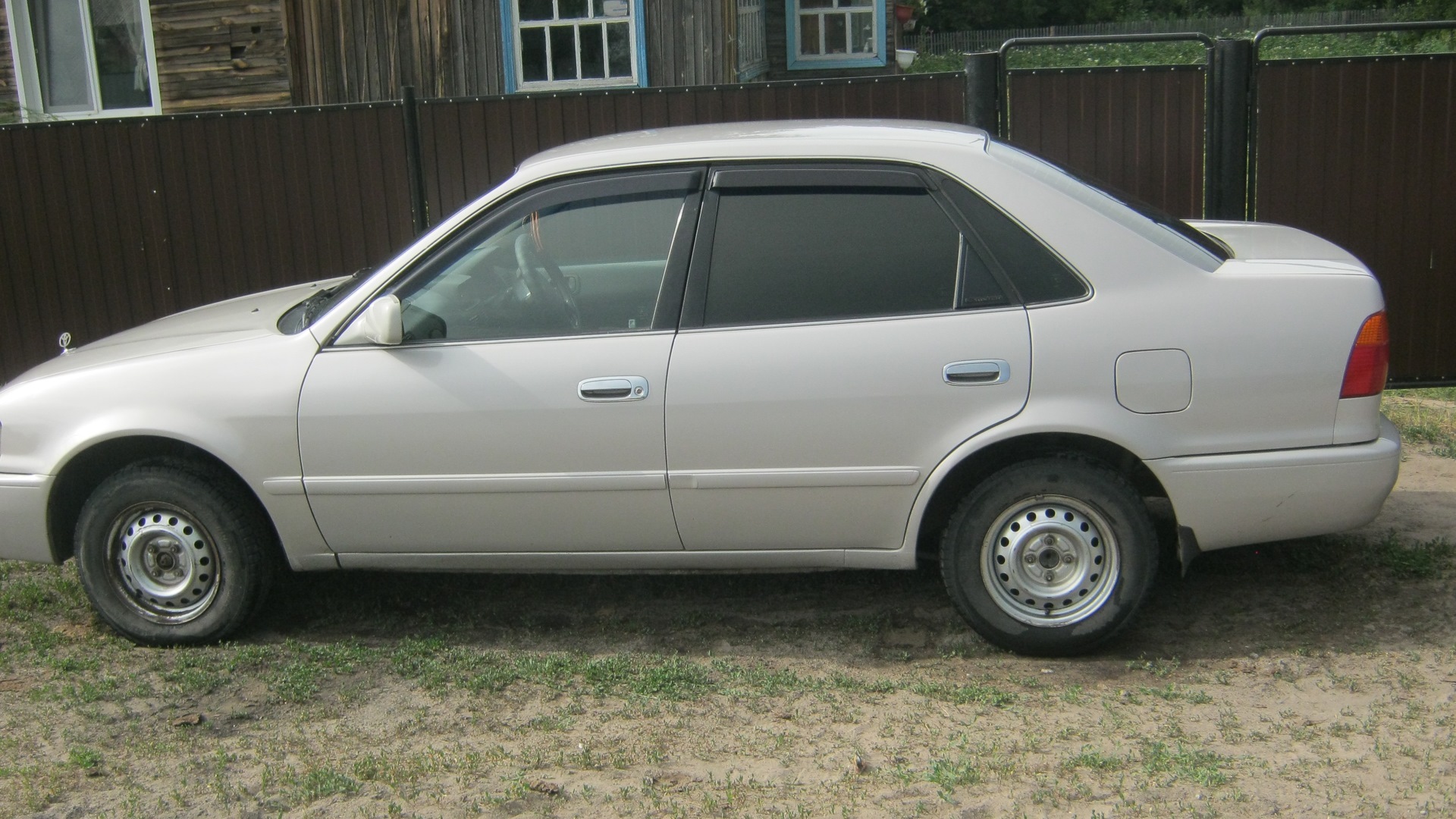 Toyota Sprinter (110) бензиновый 1999 | на DRIVE2