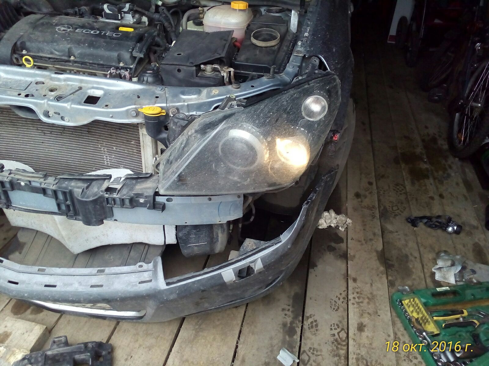 лампы Хелла с ксенон эффектом в габариты — Opel Astra H, 1,6 л., 2007 ...