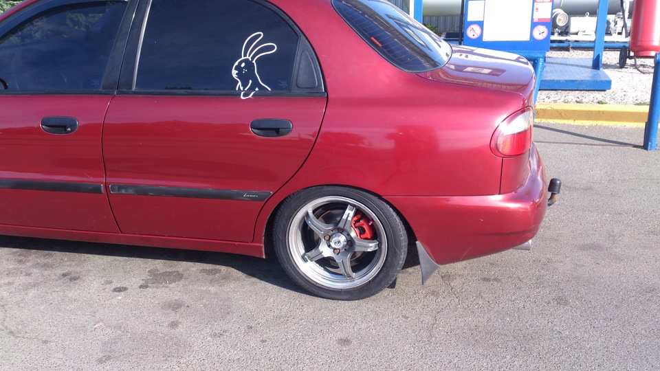 STANCE|XYЕNS XD или арки тоже плачут — Daewoo Lanos, 1,5 л, 2004 года ...