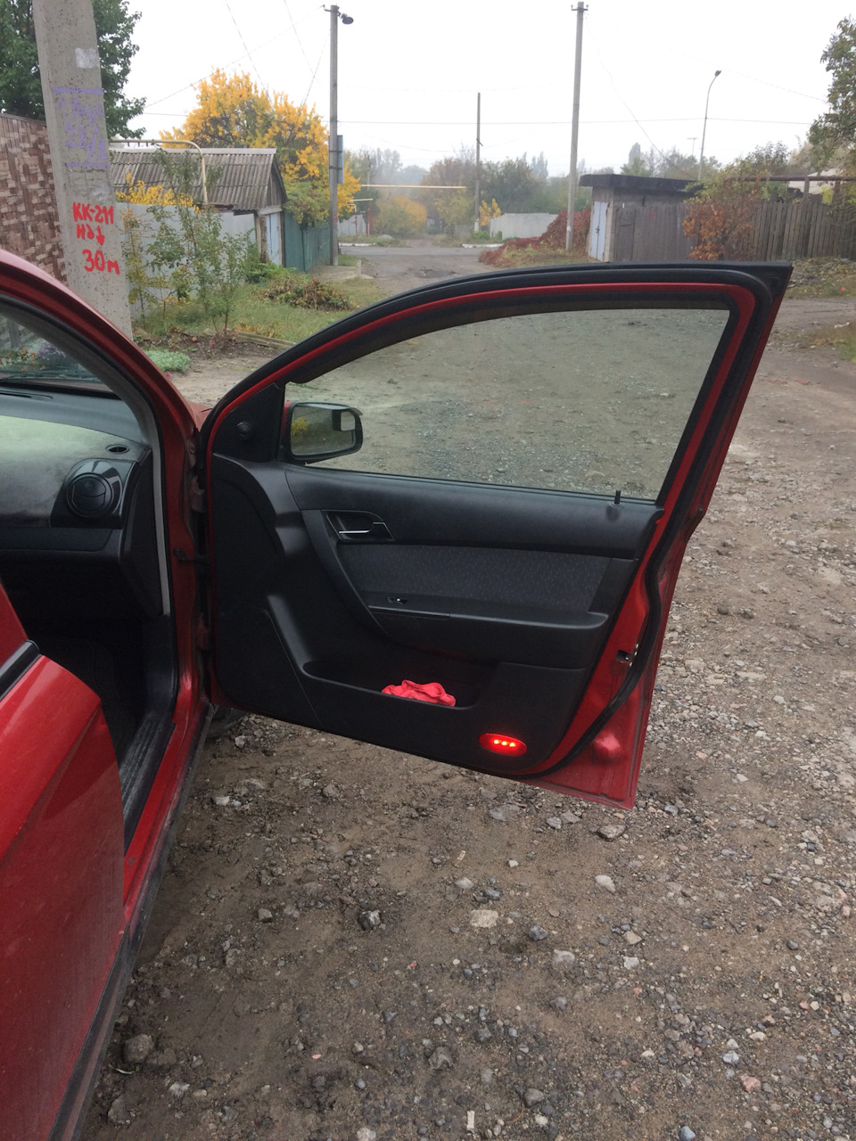 Габарит в Дверях… — Chevrolet Aveo Sedan (1G), 1,5 л, 2006 года ...