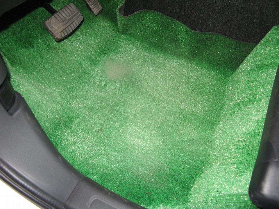 Заколхозил коврики)))) — Mitsubishi Outlander (3G), 2,4 л, 2012 года ...