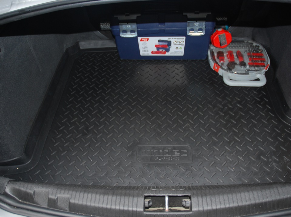 Качественные коврики в салон — Opel Astra H, 1,6 л, 2009 года ...