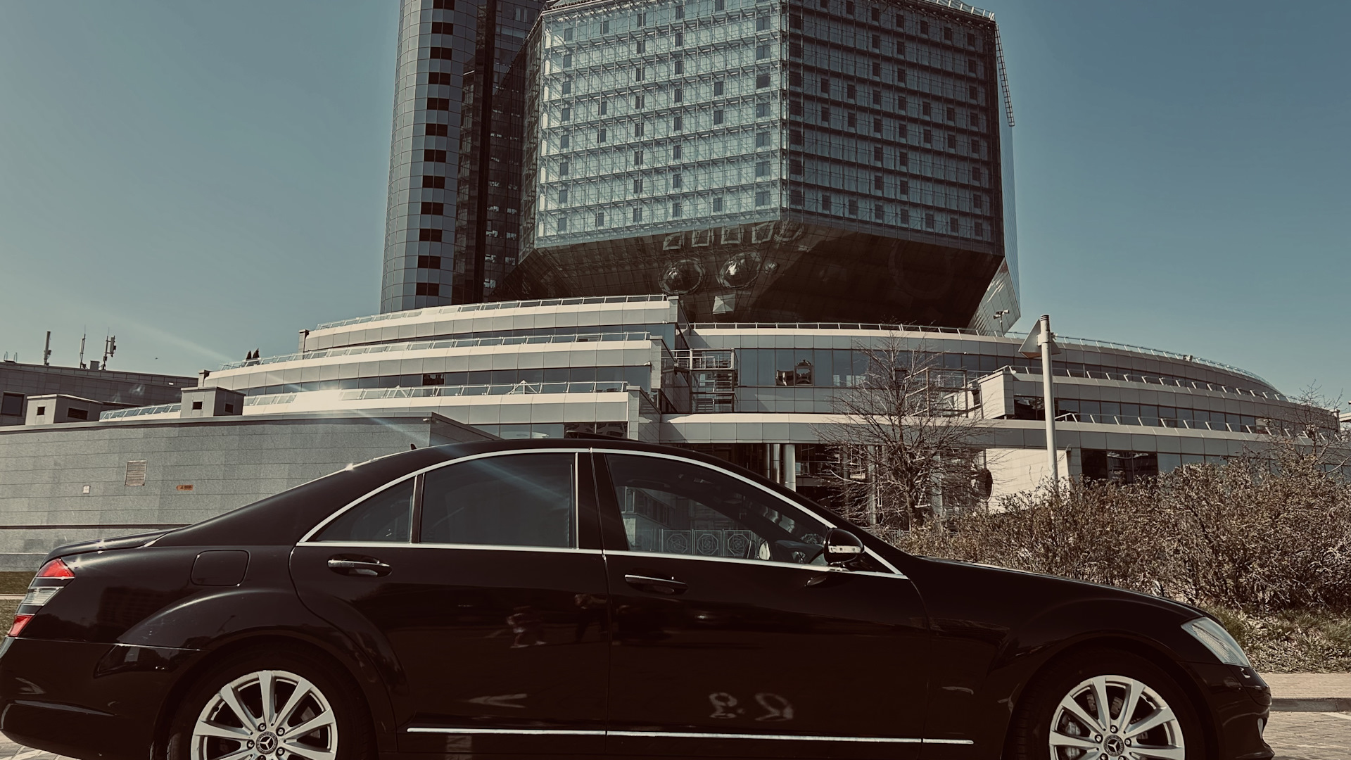 Mercedes-Benz S-Class (W221) 5.5 бензиновый 2007 | Designo на DRIVE2