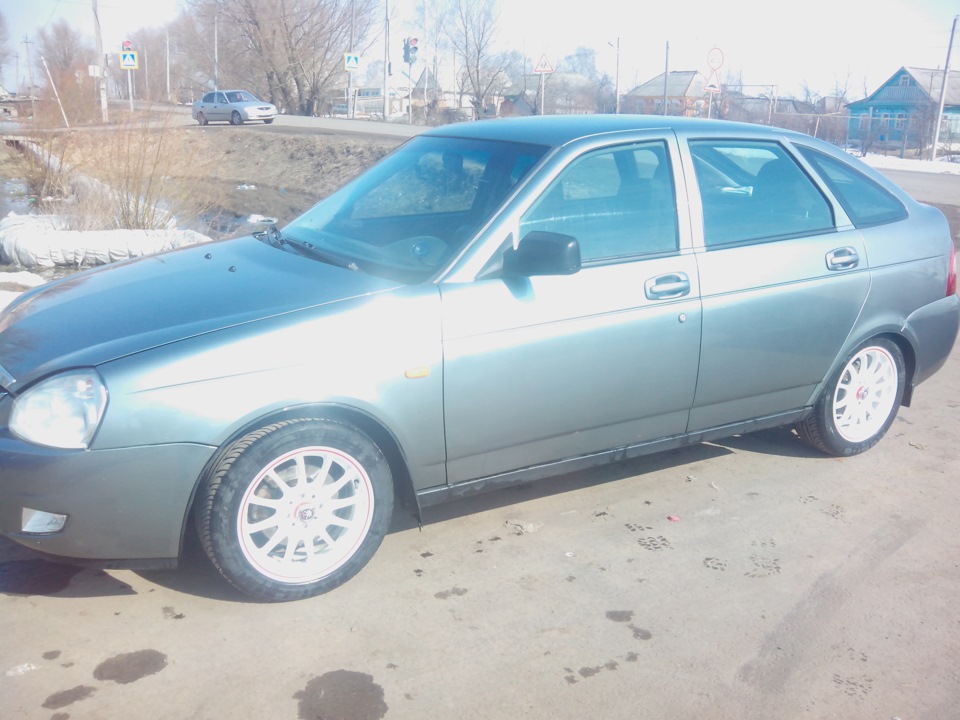 Диски R15 — Lada Приора хэтчбек, 1,6 л, 2010 года | колёсные диски | DRIVE2