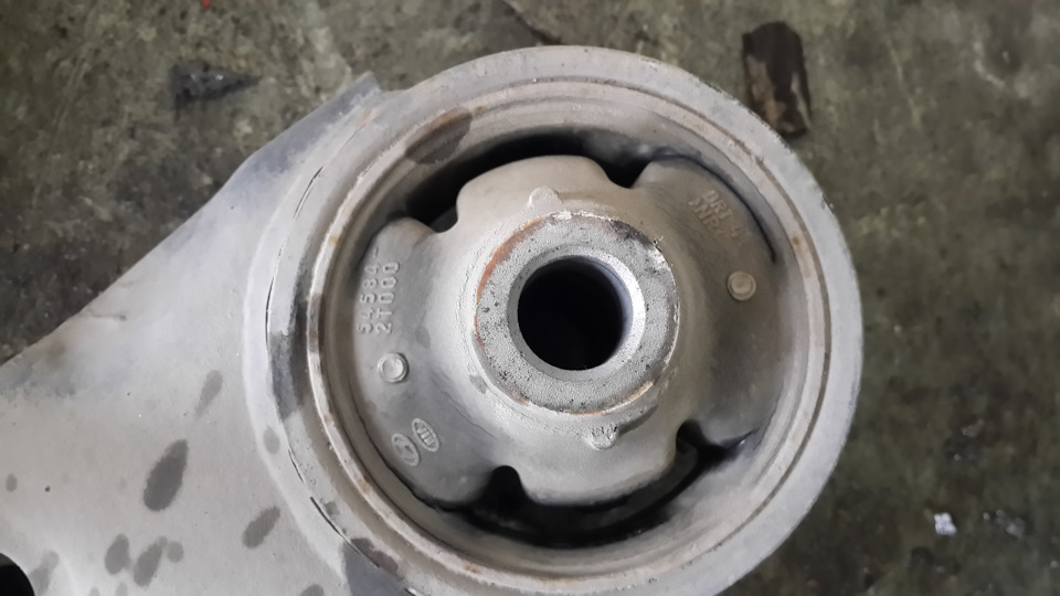 545842T000 Втулка подвески KIA HYUNDAI | Запчасти на DRIVE2