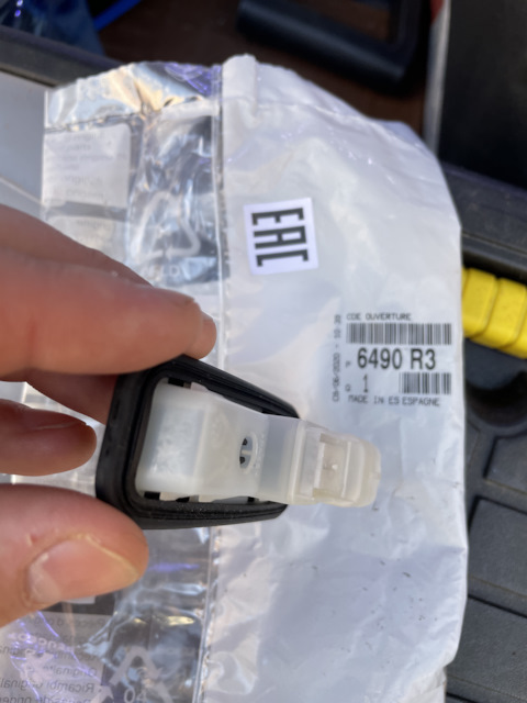 6490R3 Кнопка открывания багажника PSA 308, C2 Peugeot Citroen ...