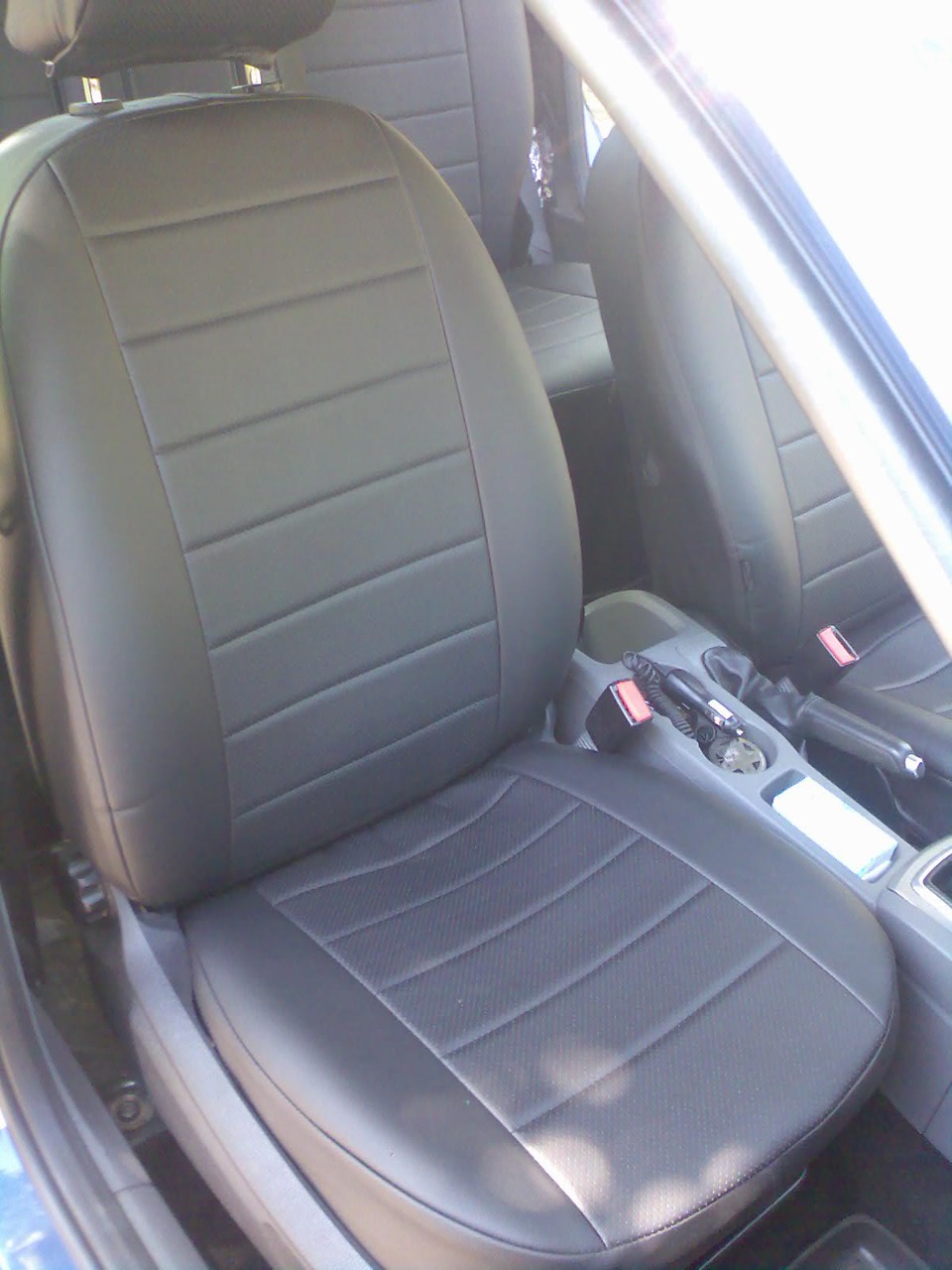 Чехлы — Ford Focus Hatchback II, 1,6 л, 2008 года | аксессуары | DRIVE2