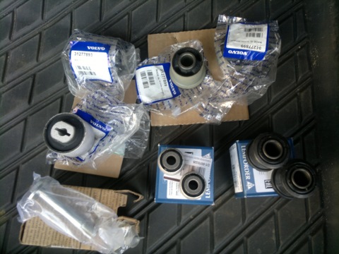 31277899 Сайлентблок Volvo | Запчасти на DRIVE2