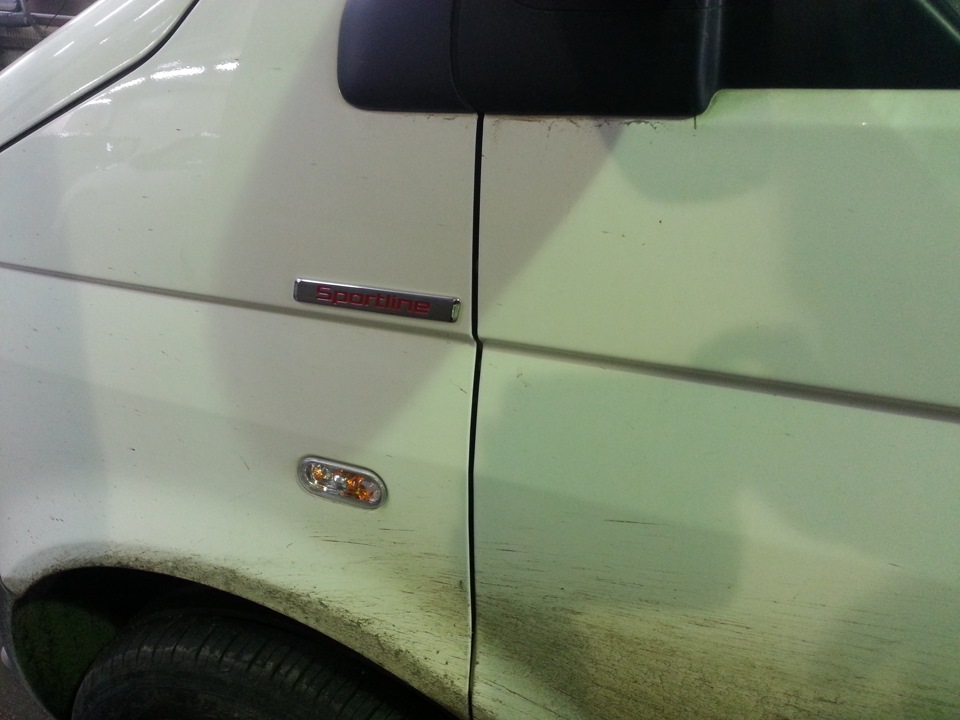 Еще шильдик ! — Volkswagen Transporter T5, 2,5 л, 2008 года | тюнинг ...