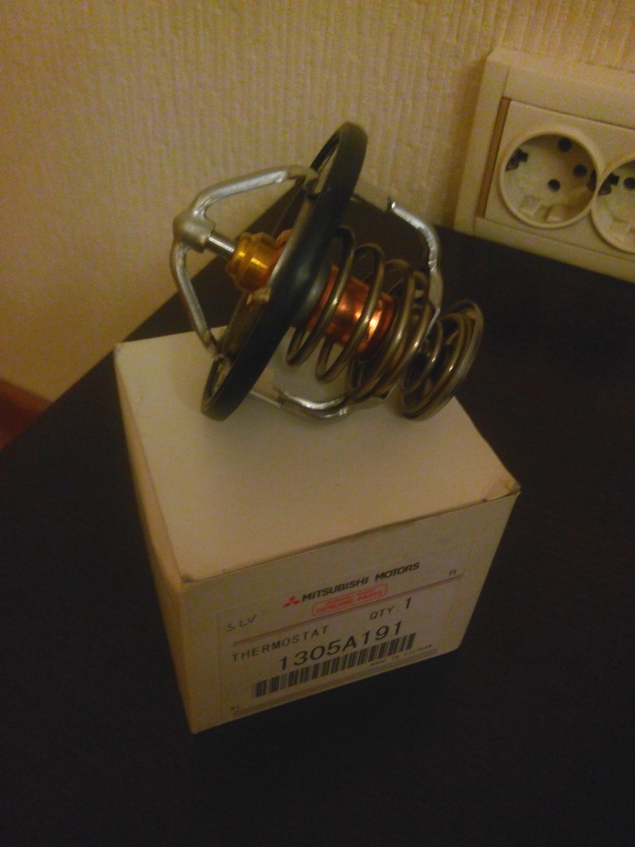 Замена термостата на Pajero IV — бортжурнал Mitsubishi Pajero ...