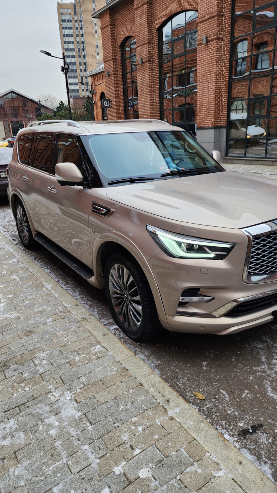 12500 — Infiniti QX80, 5,6 л, 2019 года | шины | DRIVE2