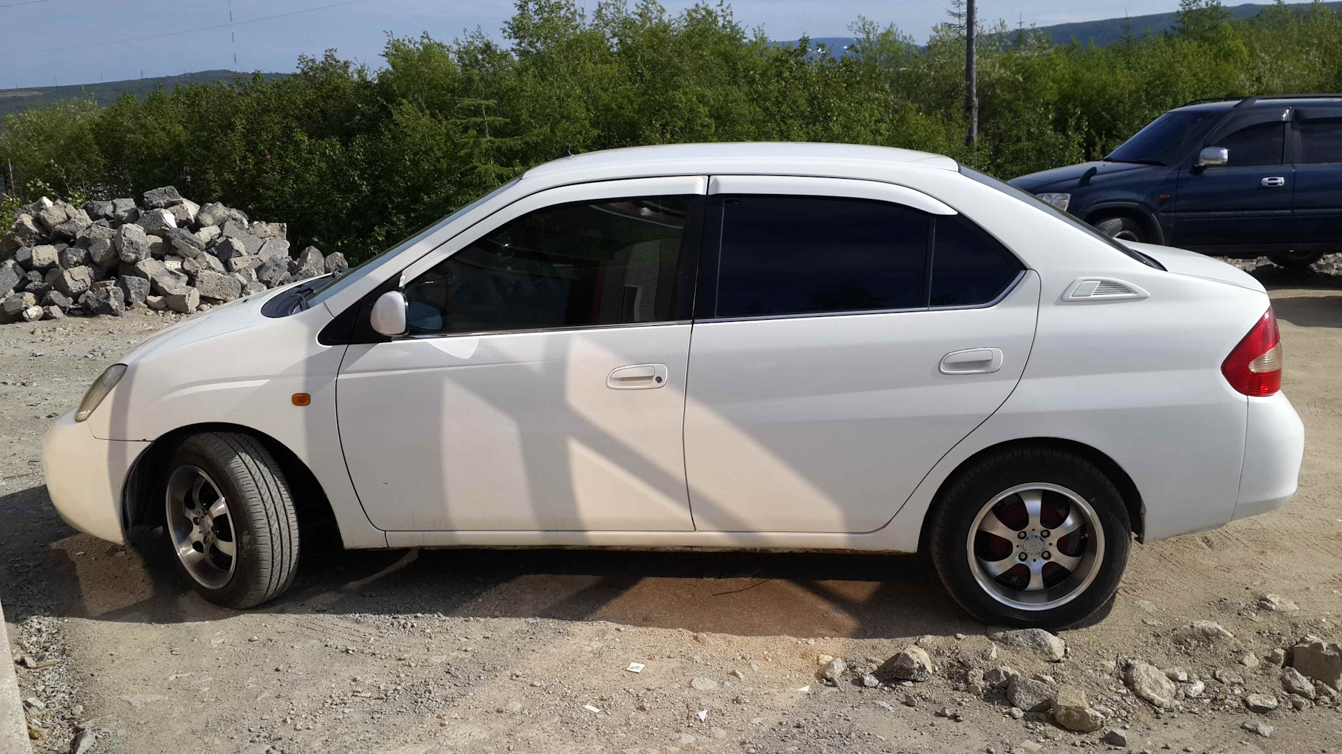 Тонировка — Toyota Prius (11), 1,5 л, 2001 года | стайлинг | DRIVE2