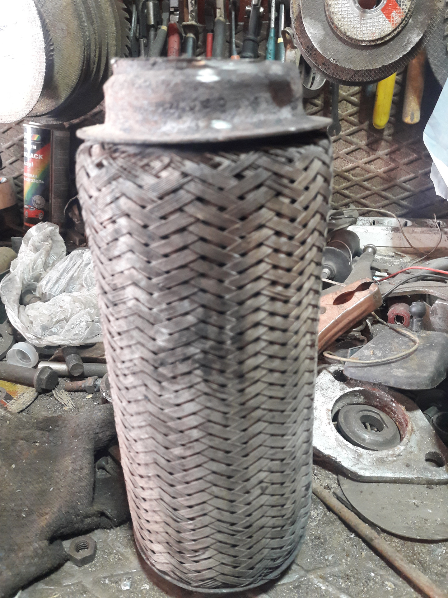 Замена гофры на Volvo xc90 — Volvo XC90 (1G), 2,5 л, 2004 года | визит ...