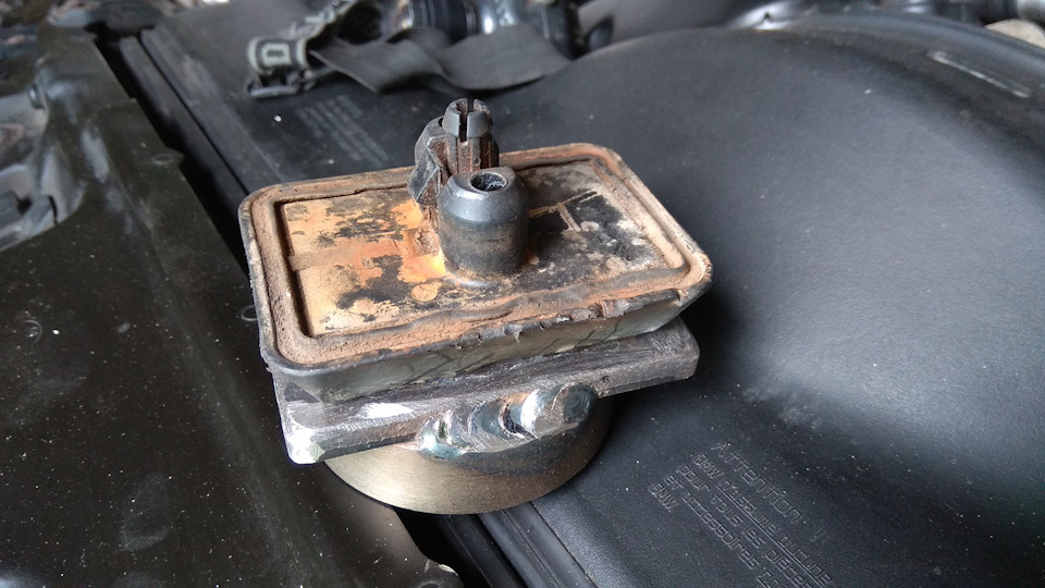 5. Переходник для поддомкратника на домкрат. — BMW 5 series (E39), 2,5 ...