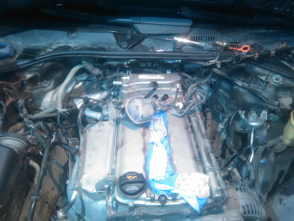 Замена термостата — Volkswagen Touareg (1G), 3,2 л, 2005 года | своими ...