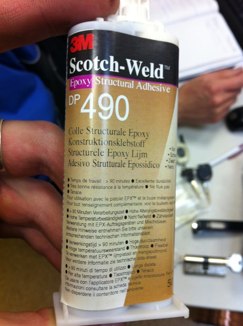 DA001730A2 Клей, 2 VAG | Запчасти на DRIVE2