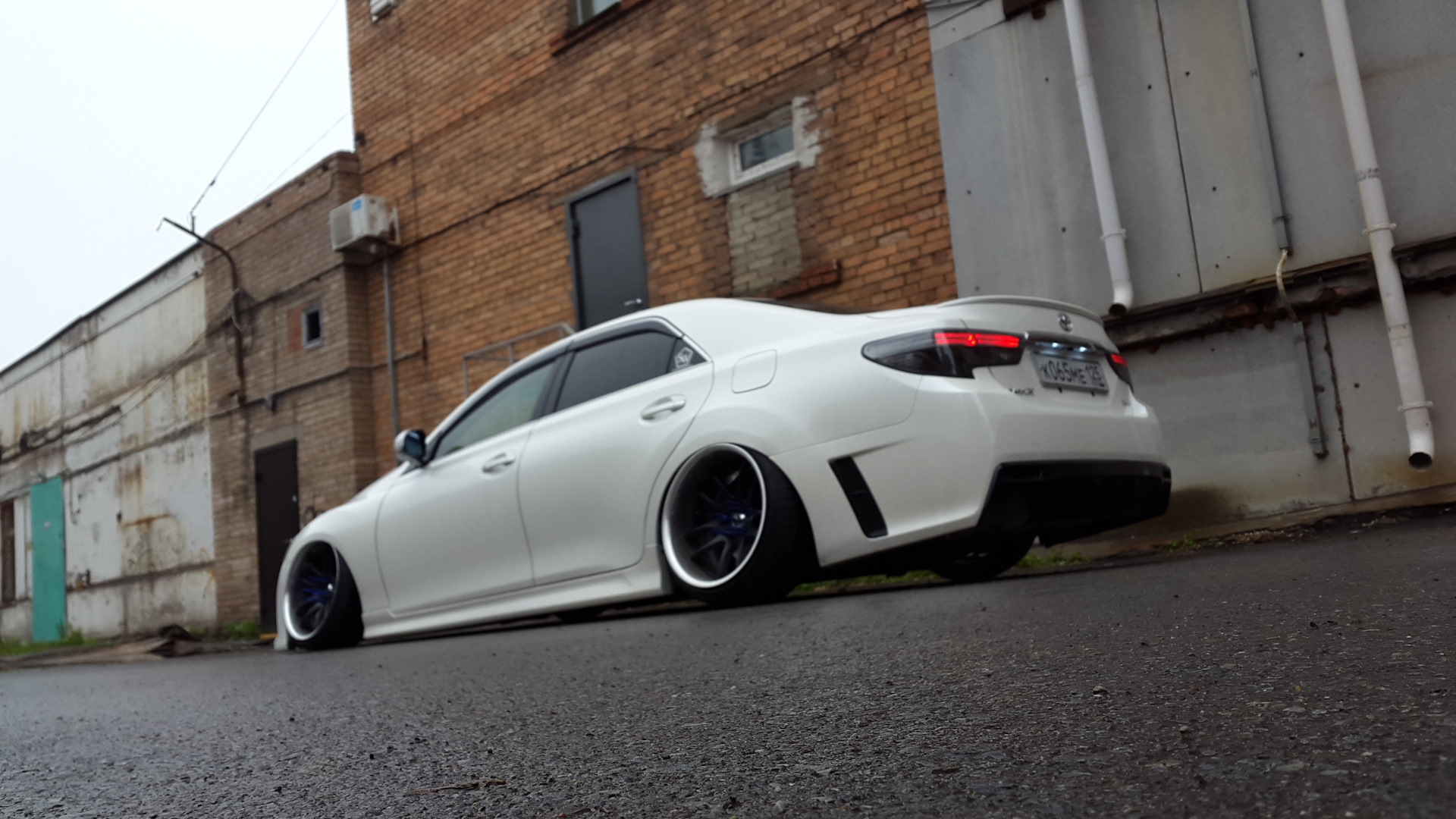 Rear part — Toyota Mark X (GRX130), 2,5 л, 2010 года | тюнинг | DRIVE2