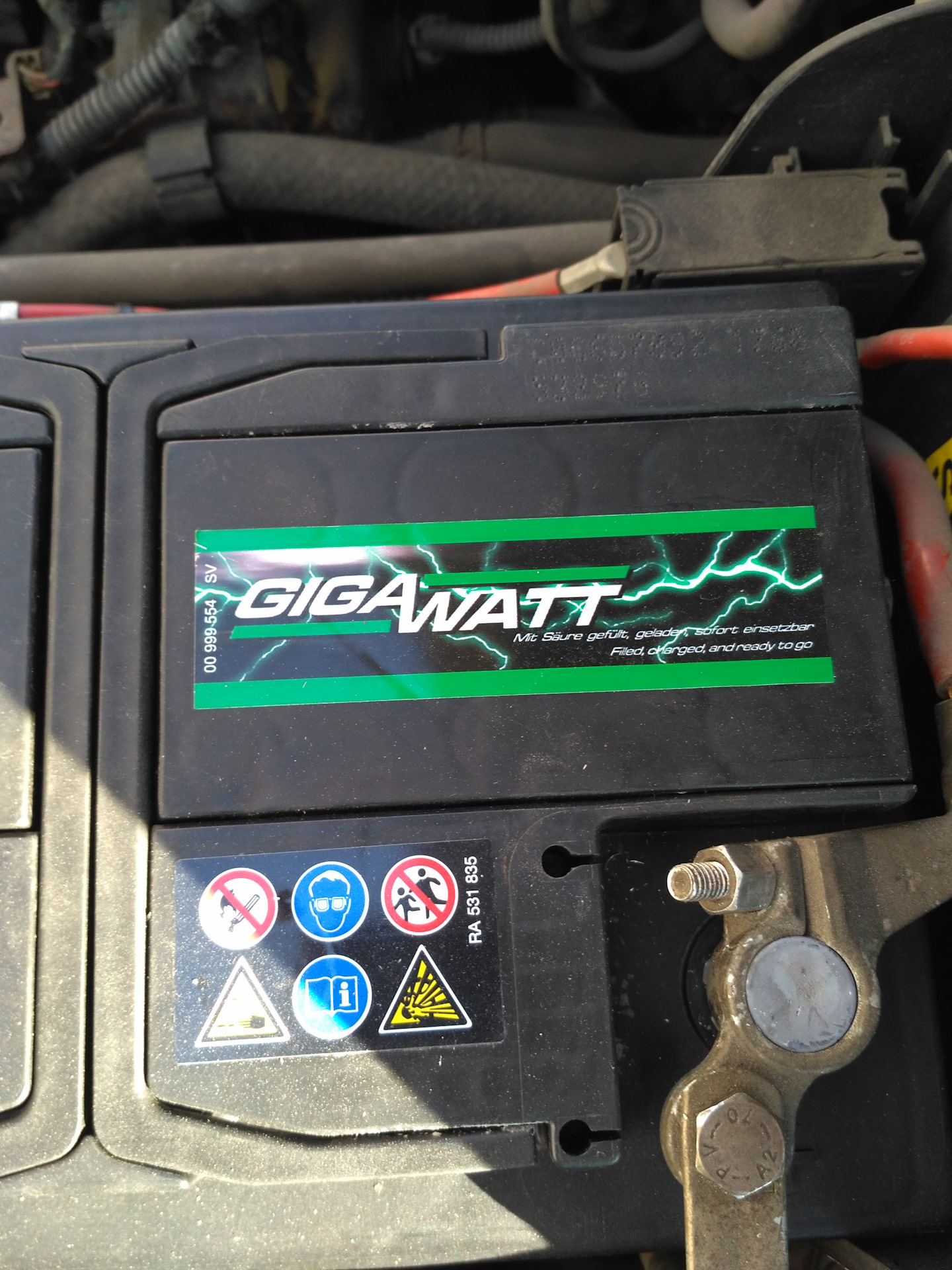 Ночной неприятный "сюрприз", Замена свечей, замена задний амортиков ...