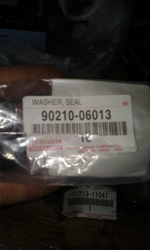 9021006013 Болт клапанной крышки TOYOTA LEXUS | Запчасти на DRIVE2