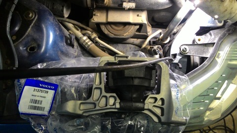 31375739 Гидропора двигателя Volvo | Запчасти на DRIVE2