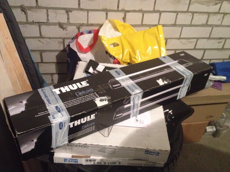 Thule Deluxe 727 — Ford Focus Hatchback II, 1,6 л, 2011 года ...