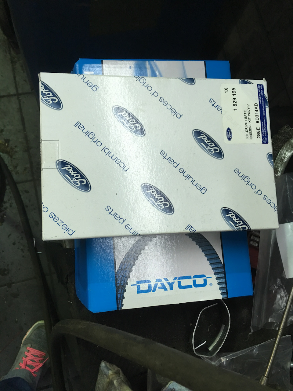 1829195 Комплект приводных ремней (с ГУРом) / Fiesta, Fusion 1.4/1.6 ...