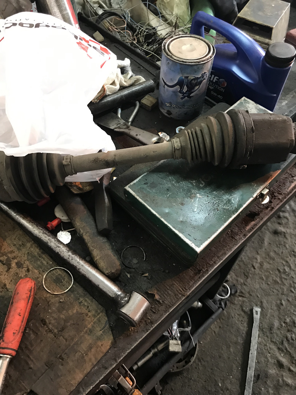 Замена подшипника вала АКПП — Cadillac SRX (2G), 3 л, 2011 года ...