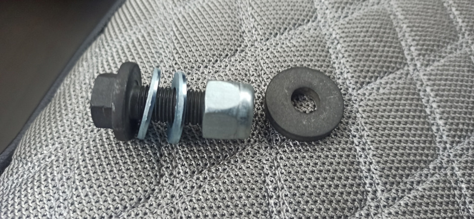 Стойки стабилизатора по мотивам титан тарелки и драйв 2. — Москвич 2140 ...