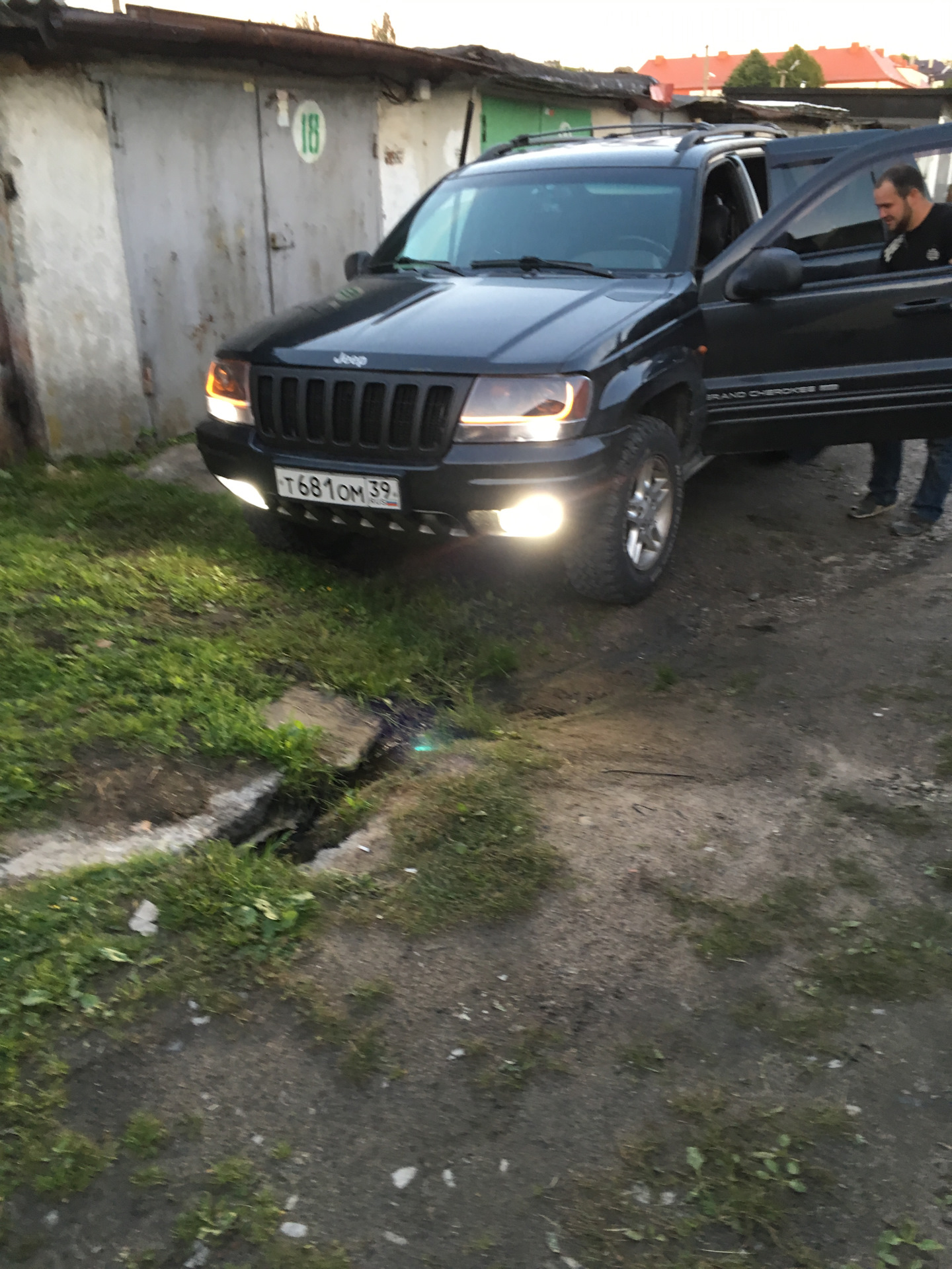 Реле вентилятора — Jeep Grand Cherokee (WJ), 4 л, 2000 года | своими ...