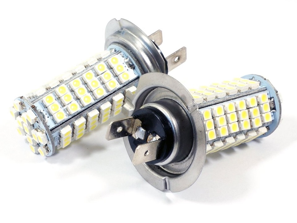 Стайлинг: линзы в фары и пару мелочей — Alfa Romeo 147, 1,9 л, 2004 ...