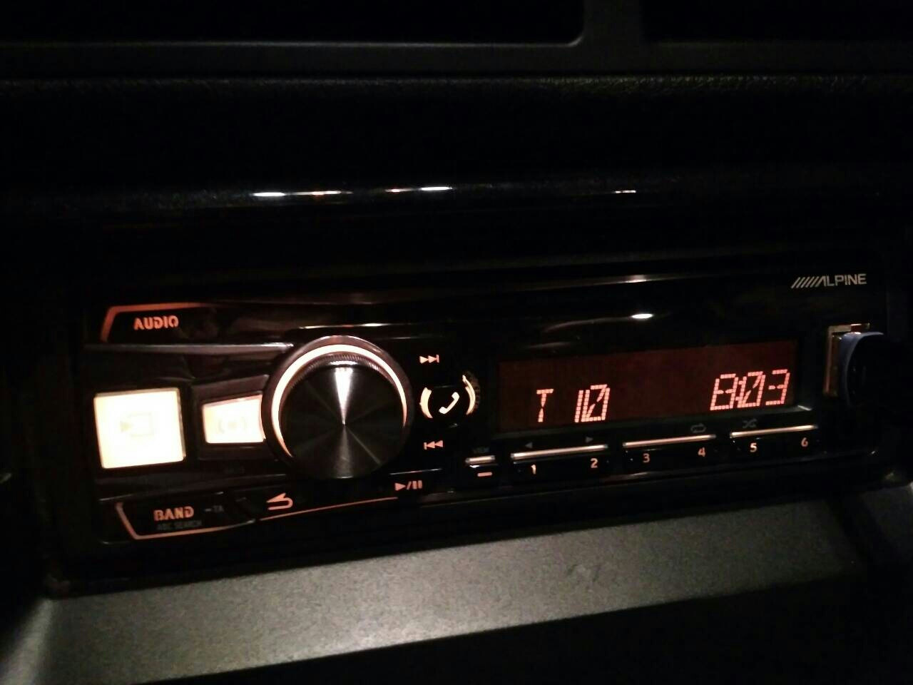 Обновочка по музыке Alpine UTE-92BT — BMW 5 series Touring (E39), 2,5 л ...