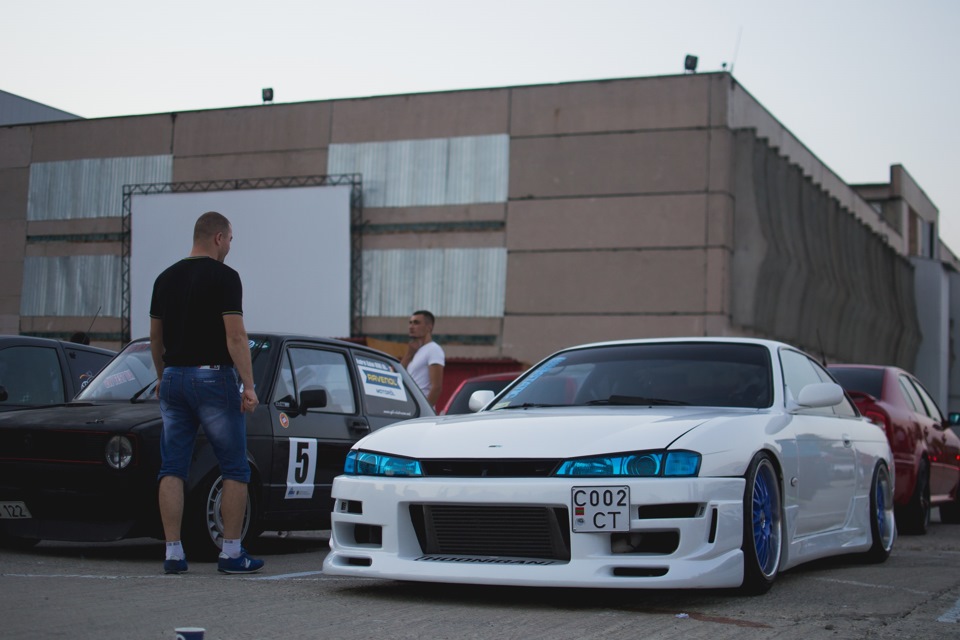 Cars&coffe — Nissan 200SX (S14), 2 л, 1998 года | встреча | DRIVE2