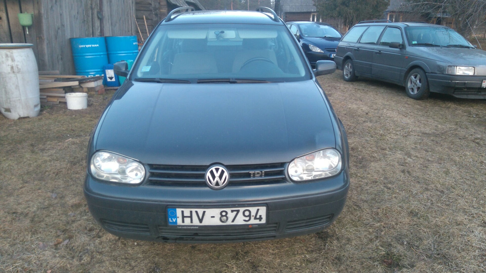 Упало стекло пассажирское — Volkswagen Golf Variant (Mk4), 1,9 л, 2002 года | поломка | DRIVE2