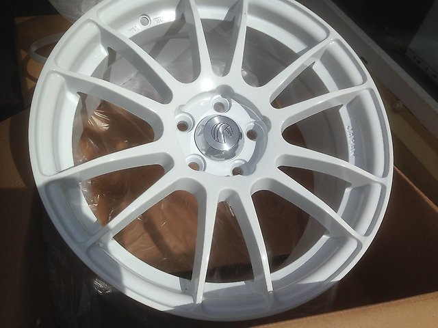 Комплект новых литых дисков R16 5-100 Цена 14 000р — Victor707VL на DRIVE2