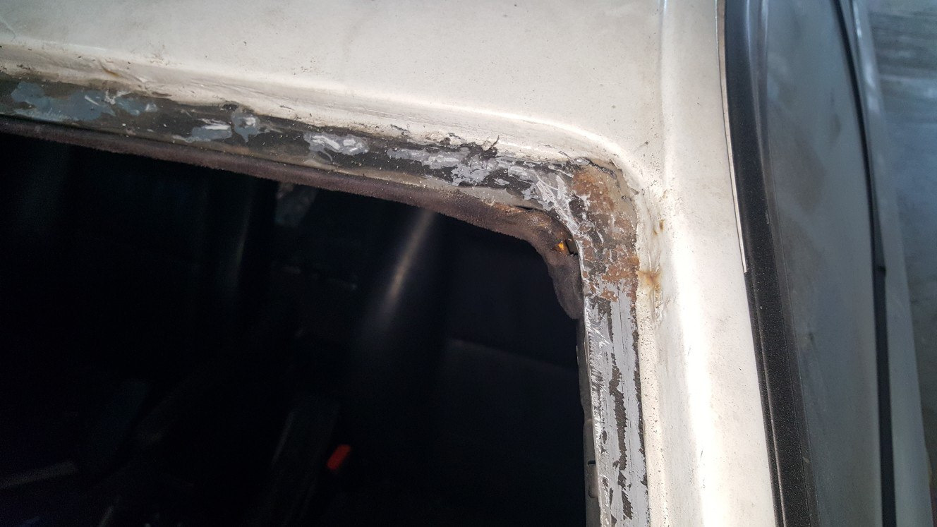 Оформление Бэхи)Снятие лобового и покраска рамки.И болты колесные — BMW ...