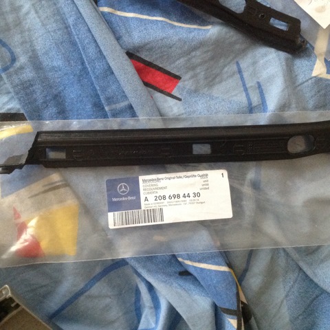 A2086984430 Накладка порога MERCEDES | Запчасти на DRIVE2