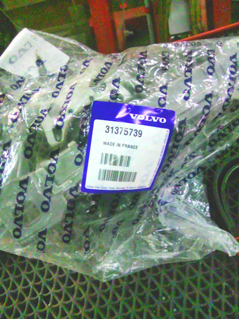 31375739 Гидропора двигателя Volvo | Запчасти на DRIVE2