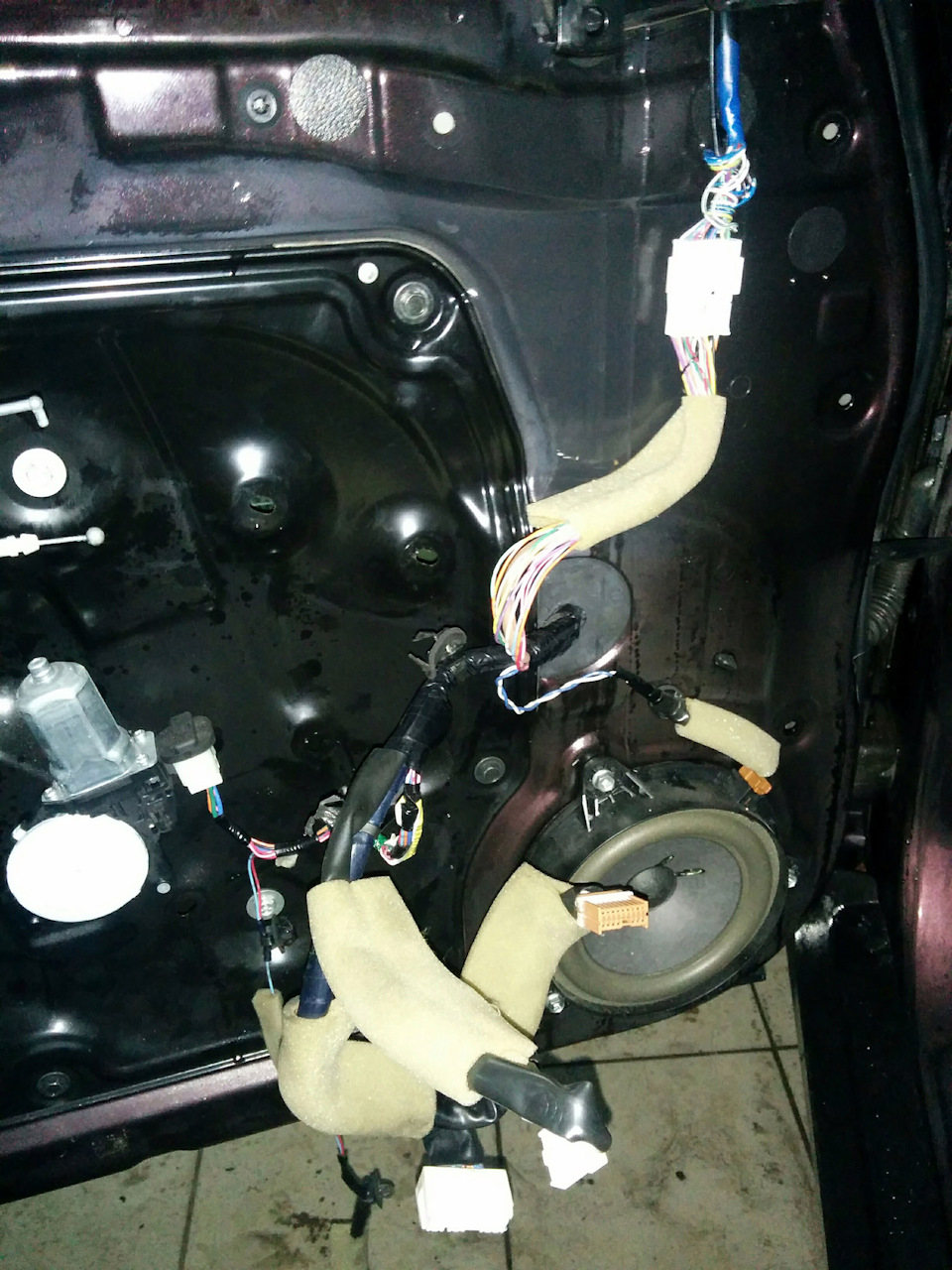 Продолжение эпопеи с дверью — Infiniti EX, 3,5 л, 2008 года | визит на ...