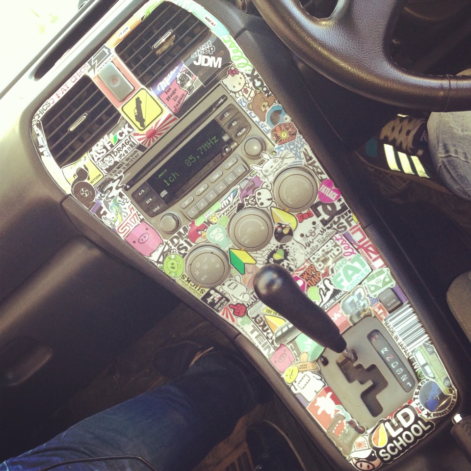 sticker bomb — Subaru Impreza (GD/GG), 1,5 л, 2006 года | стайлинг | DRIVE2