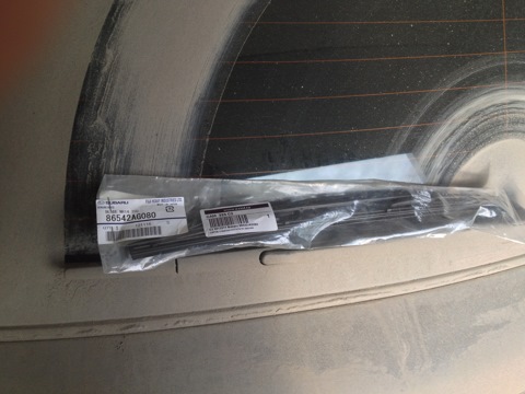 86542AG080 Щетка стеклоочистителя задняя, 350мм SUBARU | Запчасти на DRIVE2