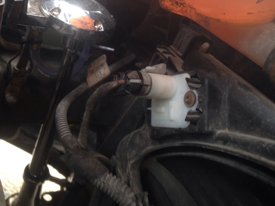 Резистор вентилятора охлаждения — Opel Corsa D, 1,4 л, 2007 года ...