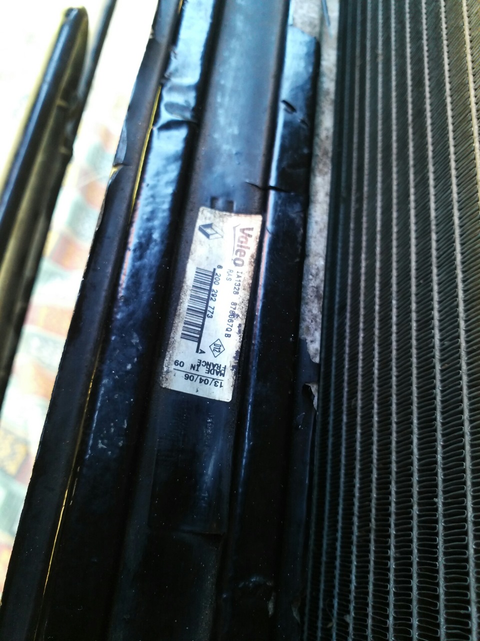 8200292773 Радиатор воздушный (компрессора) RENAULT | Запчасти на DRIVE2