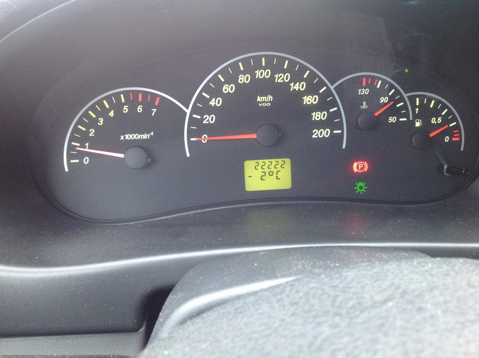 Help! — Lada Приора хэтчбек, 1,6 л, 2009 года | шины | DRIVE2