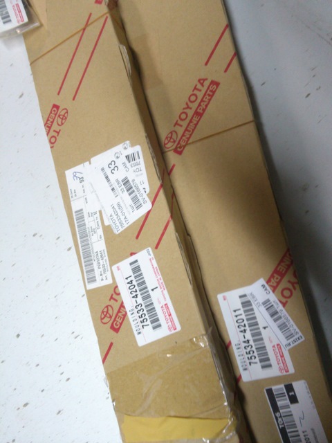 7553442011 Молдинг лобового стекла TOYOTA LEXUS | Запчасти на DRIVE2