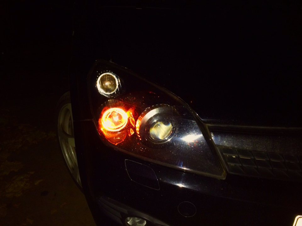 Оранжевые габариты — Opel Astra H GTC, 1,8 л, 2008 года | электроника ...