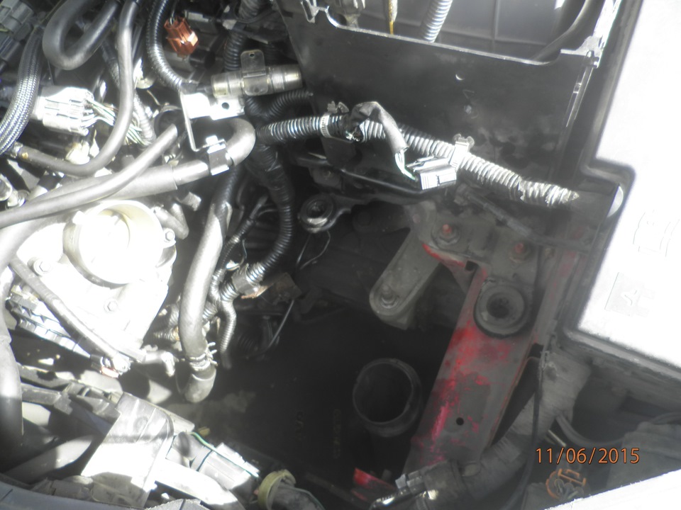 ЗАМЕНА ПАТРУБКА СИСТЕМЫ ОХЛАЖДЕНИЯ ДВС — Mazda 3 (1G) BK, 2 л, 2007 ...